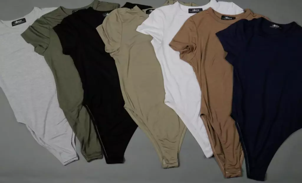 Linha de moda vende macacões OCP para soldados que odeiam camisas fora da calça